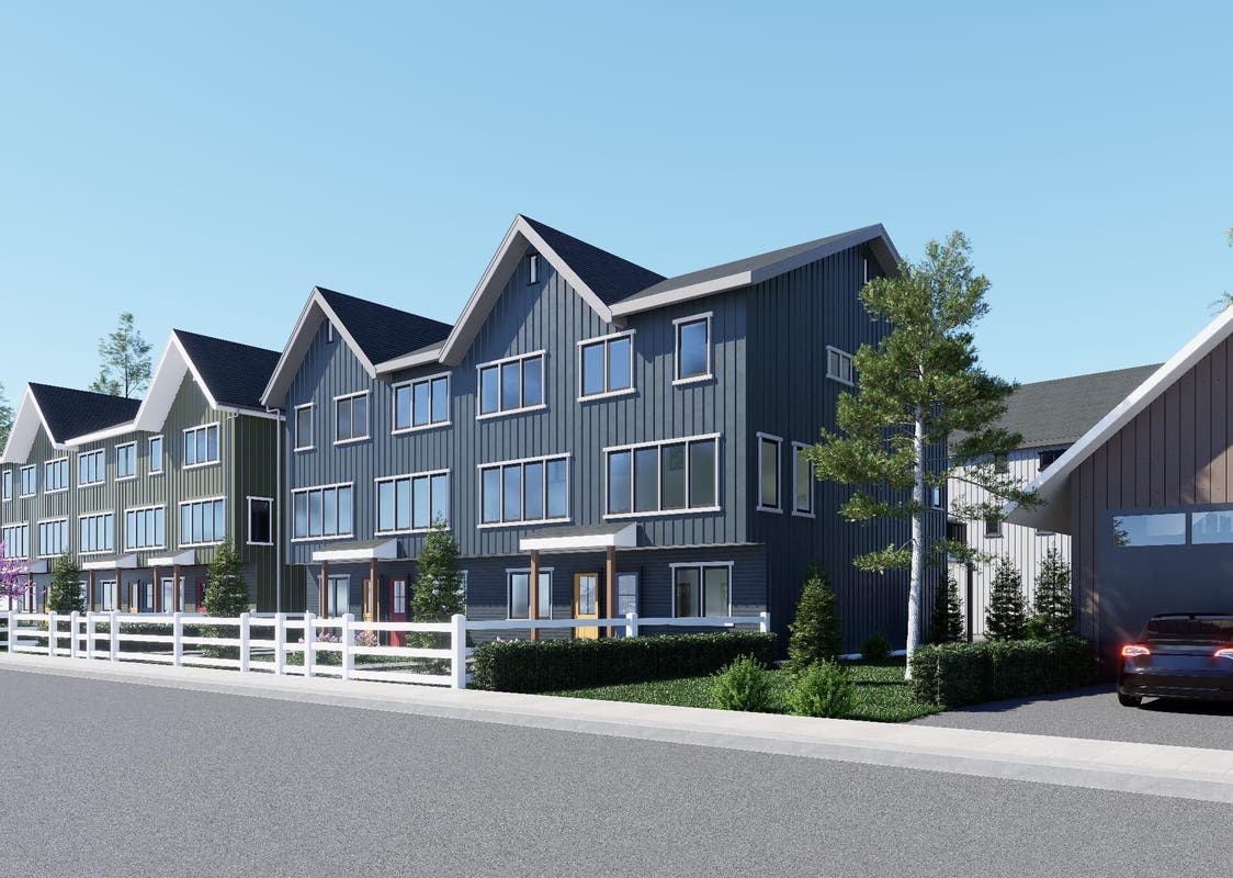 SL12 1005 RAVEN DRIVE, Squamish BC V8B 0S9, Squamish, BC V8B 0S9 Townhouse For Sale | RE/MAX ...