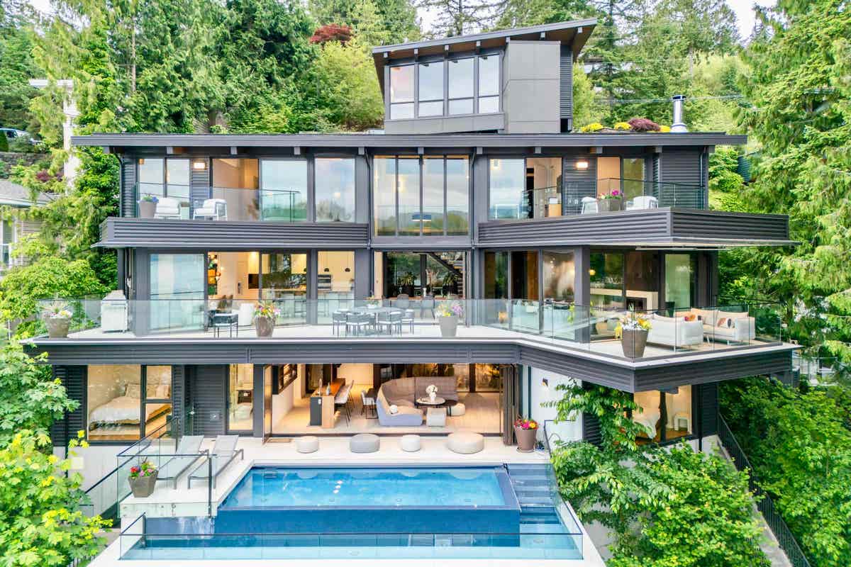 1840 NAOMI PLACE, North Vancouver BC V7G 1Y1, North Vancouver, BC V7G ...