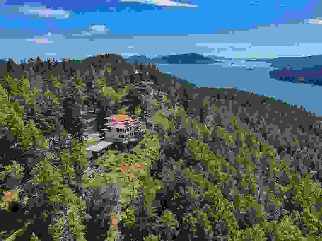 356 EAST WEST ROAD, Mayne Island BC V0N 2J2, Mayne Island, BC V0N 2J2 ...