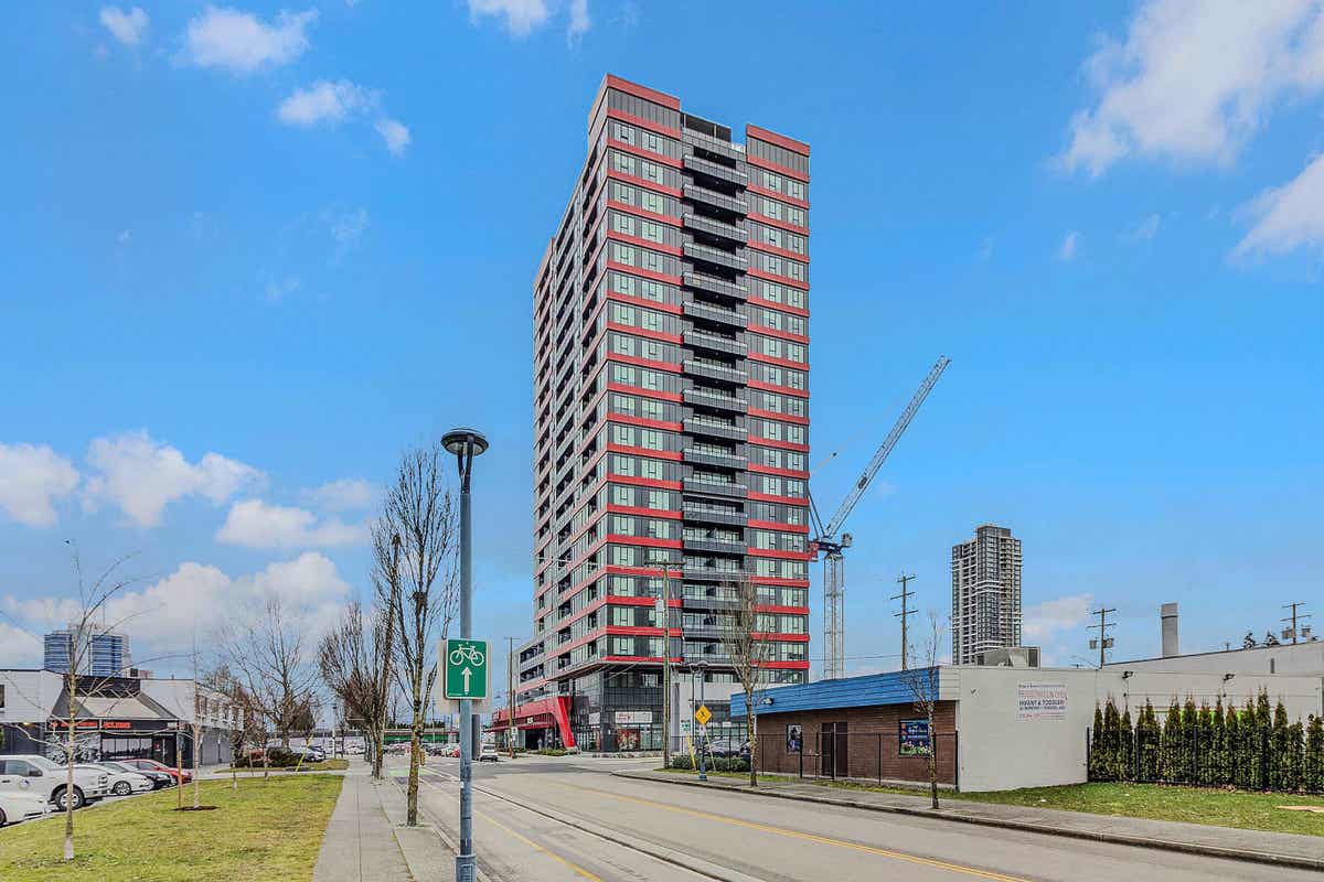 1303 10626 CITY PARKWAY, Surrey BC V3T 0S3, Surrey, BC V3T 0S3 Condo ...