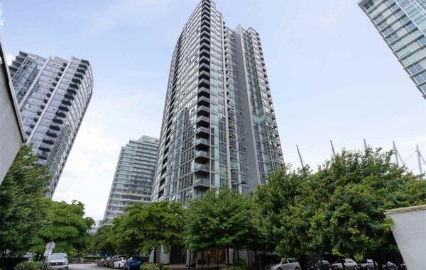 1602-668 CITADEL PARADE, VANCOUVER, BC V6B 1W6 À vendre | REMAX | R3131977
