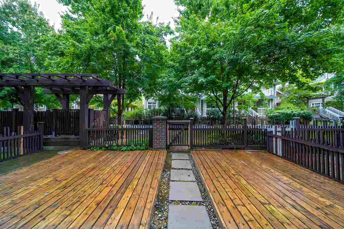 106 5665 IRMIN STREET, Burnaby BC V5J 0C4, Burnaby, BC V5J 0C4 Condo ...