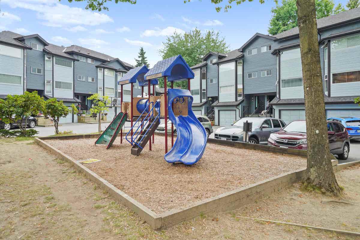 60 1195 FALCON DRIVE, Coquitlam BC V3E 2H1, Coquitlam, BC V3E 2H1 À ...