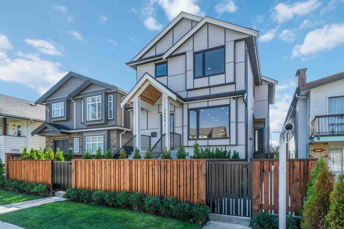 2 2658 DUNDAS STREET, Vancouver BC V5K 1P9, Vancouver, BC V5K 1P9 ...