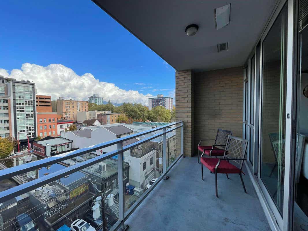 714-221 Union Street, Vancouver BC V6A 0B4, Vancouver, BC V6A 0B4 Home For Rent | RE/MAX | R2966100