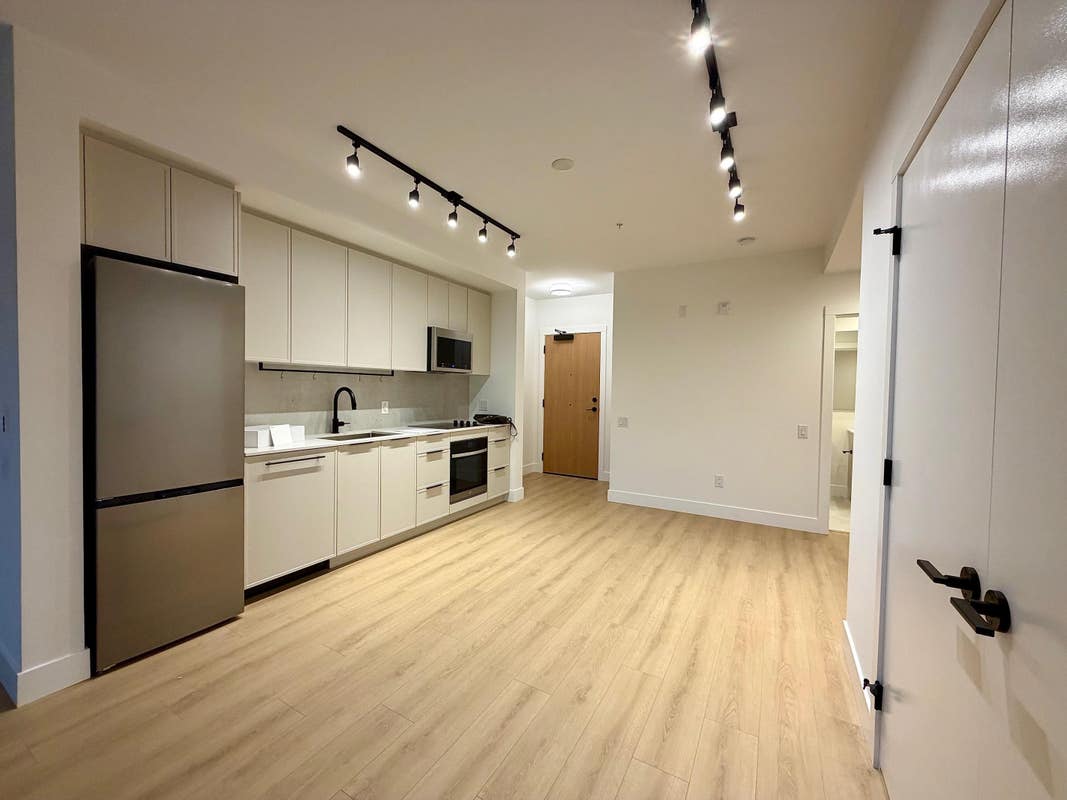 502 3055 MURRAY STREET, Port Moody BC V3H 1X3, Port Moody, BC V3H 1X3 ...