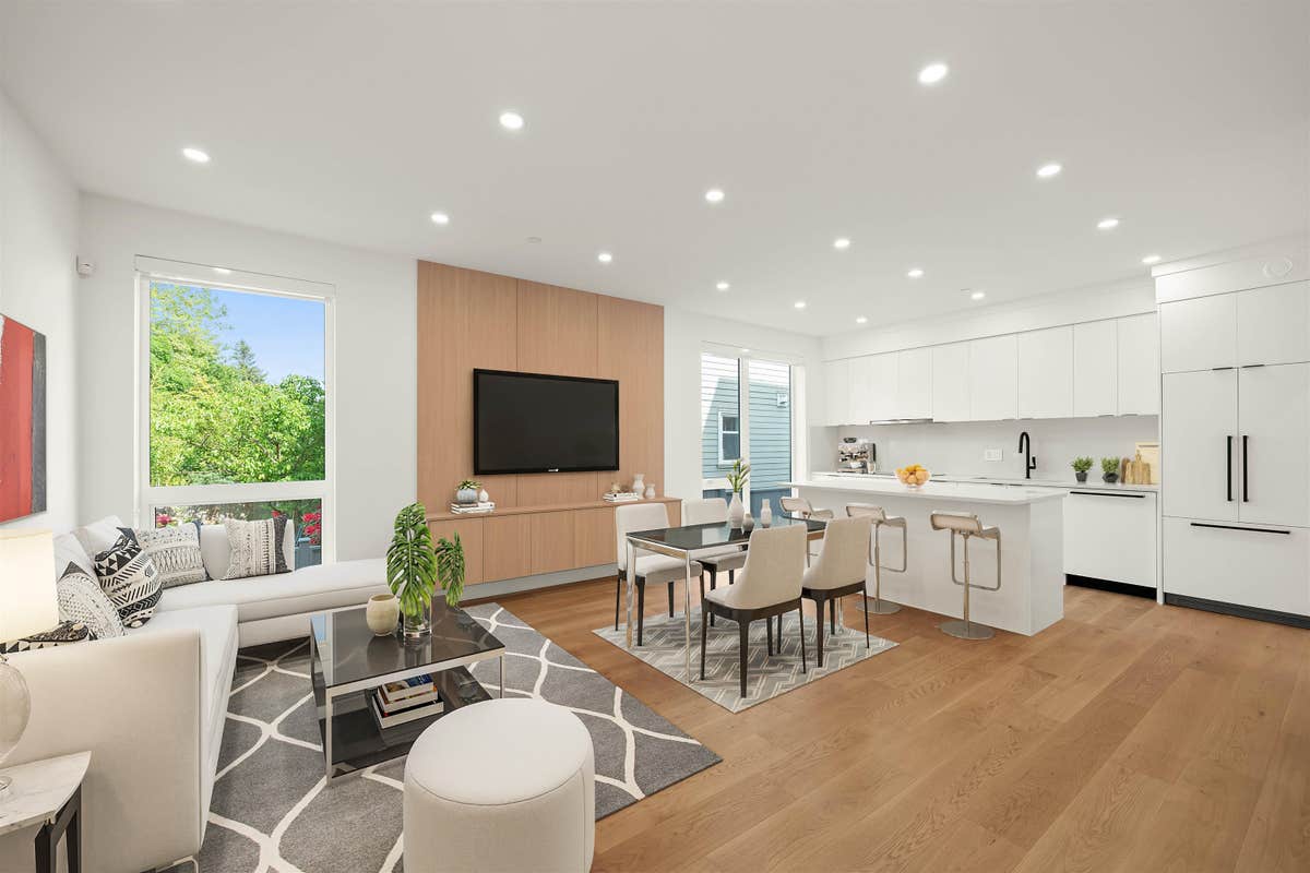 1904 E 8TH AVENUE, Vancouver BC V5N 1T8, Vancouver, BC V5N 1T8 Townhouse For Sale | RE/MAX ...