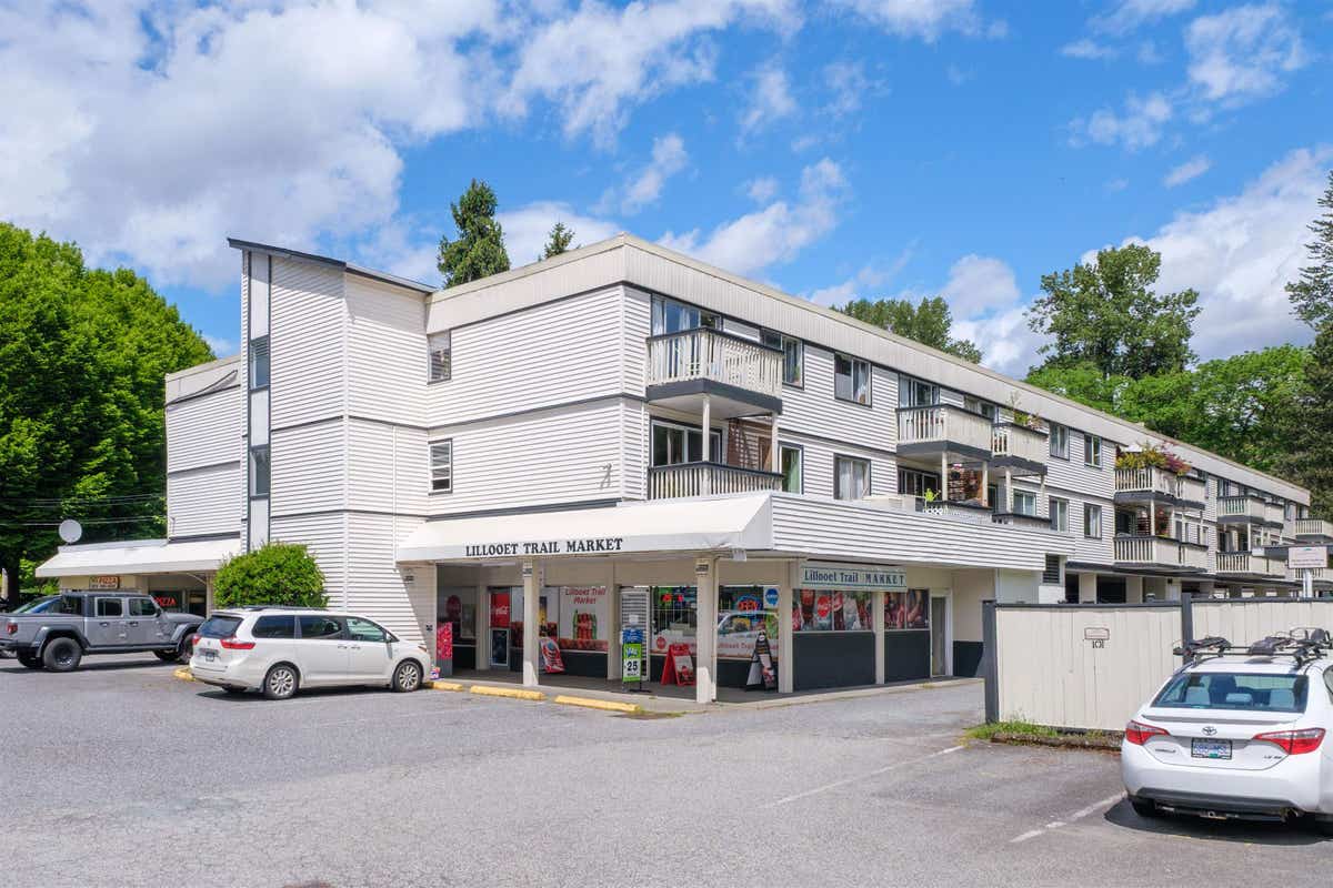 216 780 PREMIER STREET, North Vancouver BC V7J 2G8, North Vancouver, BC ...