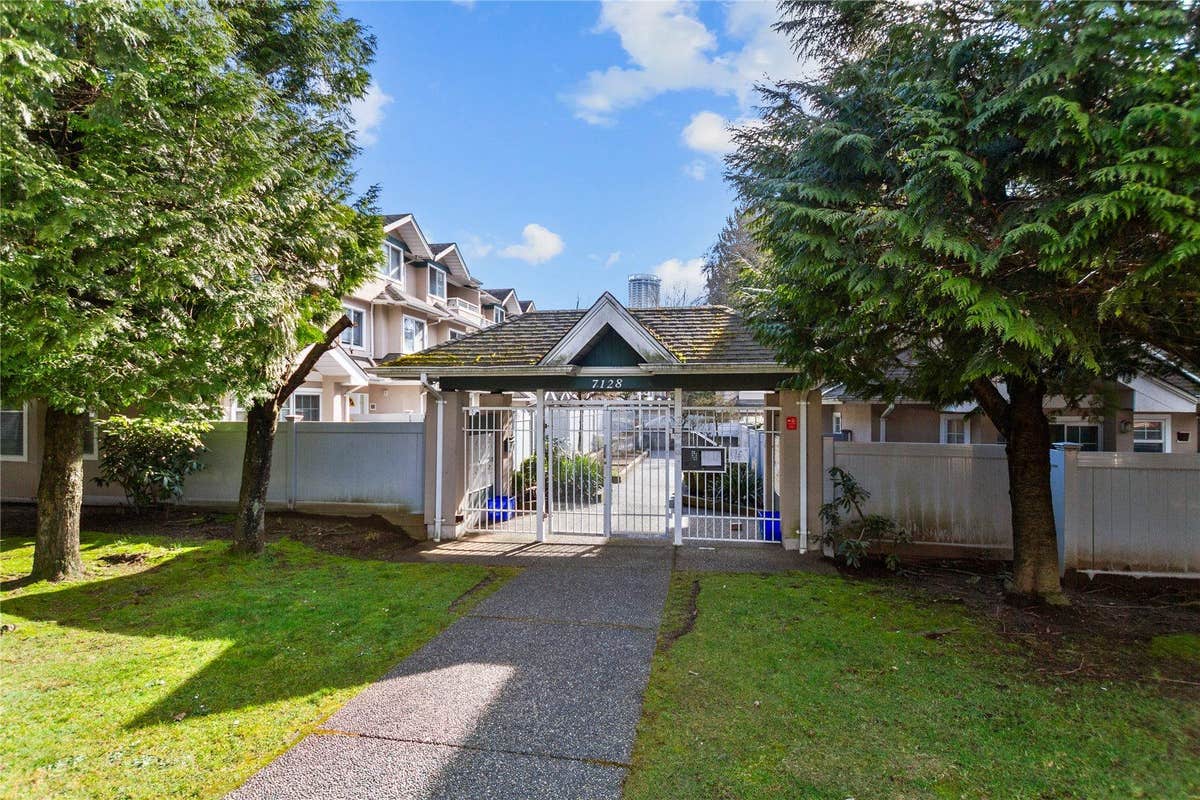 15-7128 18th Avenue, Burnaby BC V3N 1H1, Burnaby, BC V3N 1H1 Townhouse ...