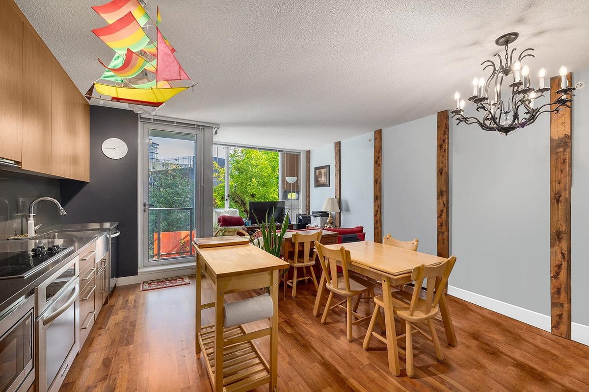 504 251 E 7TH AVENUE, Vancouver BC V5T 0B9, Vancouver, BC V5T 0B9 Condo For Sale | RE/MAX | R3007098