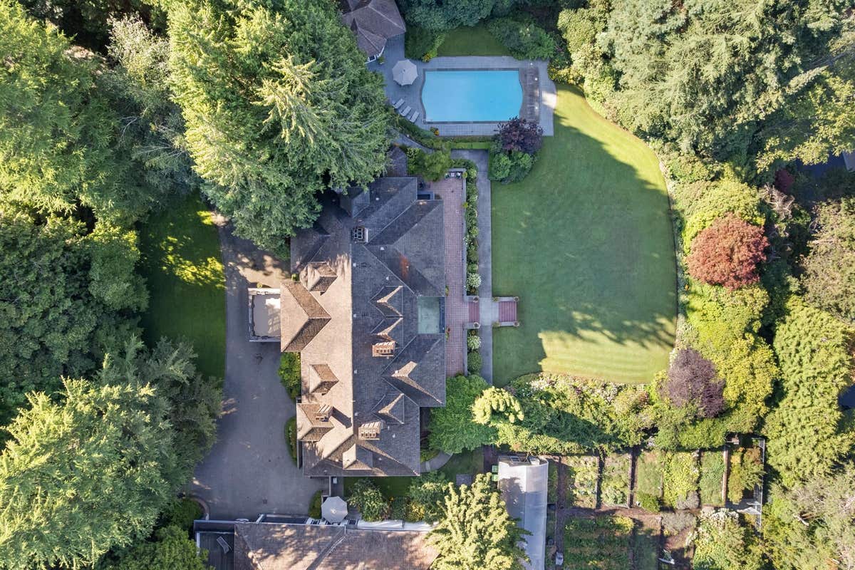 2206 SW MARINE DRIVE, Vancouver BC V6P 6C2, Vancouver, BC V6P 6C2 House ...