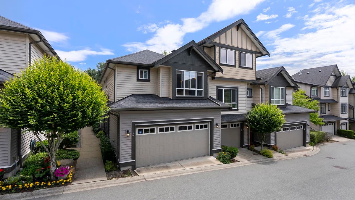 3 19938 70TH AVENUE, Langley BC V2Y 3C6, Langley, BC V2Y 3C6 À vendre ...