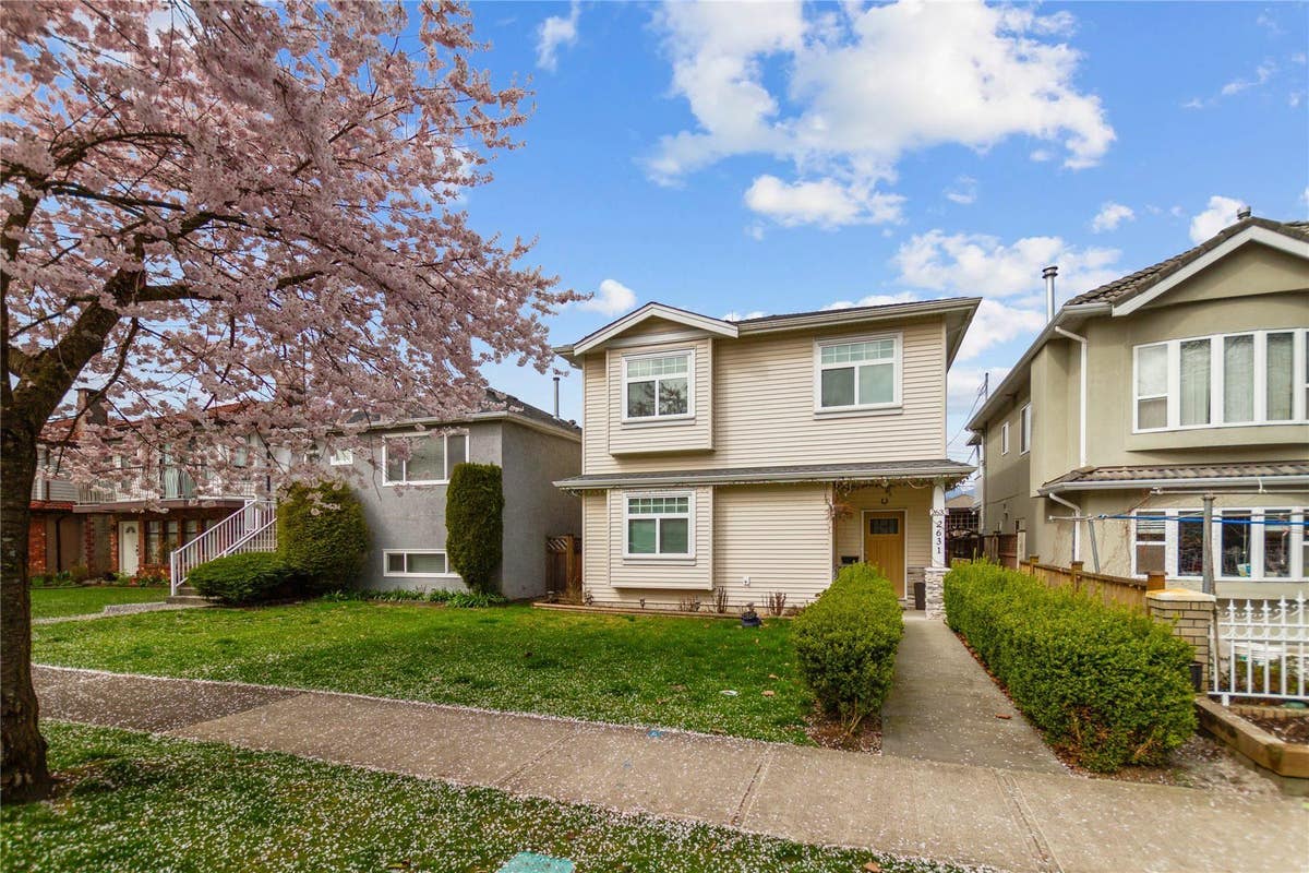 2631 NAPIER STREET, Vancouver BC V5K 2W7, Vancouver, BC V5K 2W7 House ...