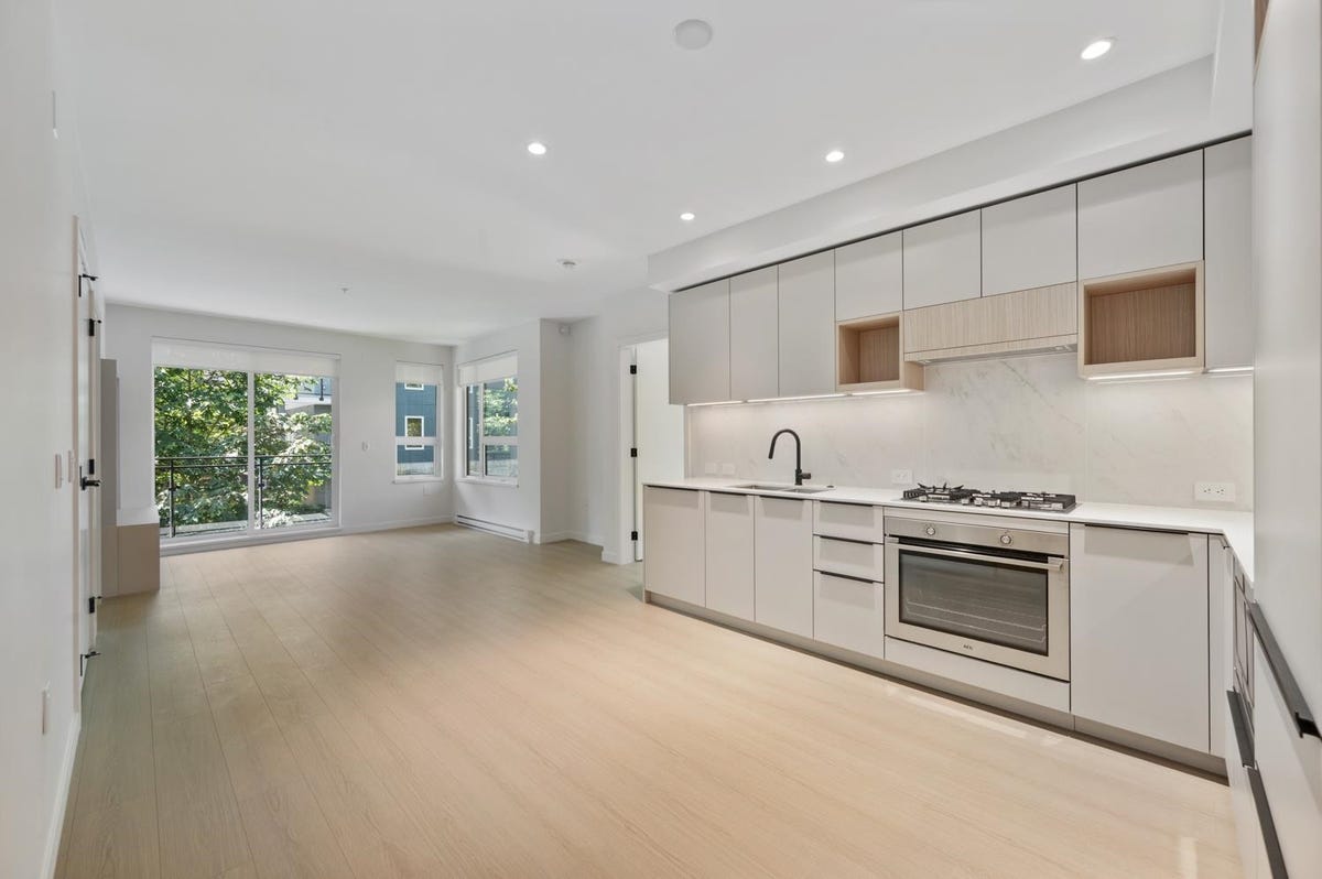 60X 2015 ST JOHNS ROAD, Port Moody BC V3H 0N5, Port Moody, BC V3H 0N5 ...