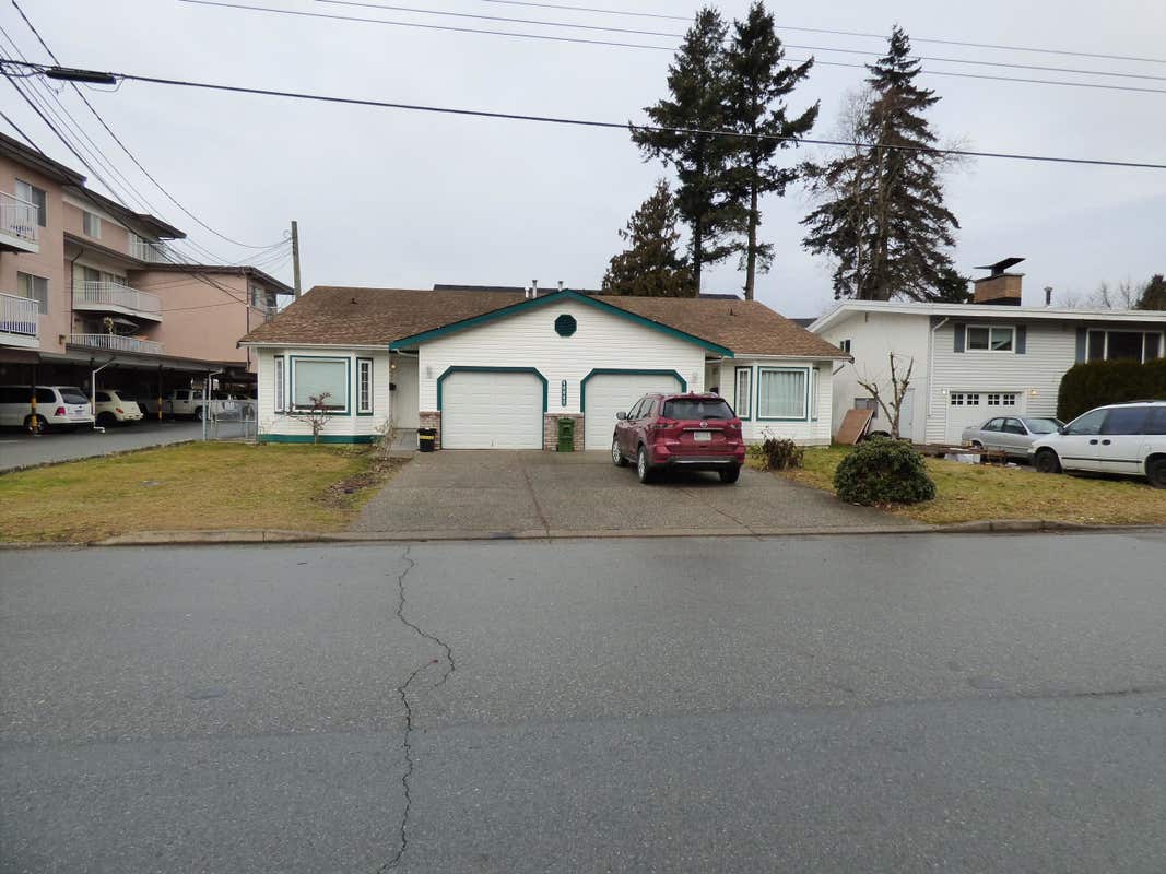 46043 MELLARD AVENUE, Chilliwack BC V2P 2Y8, Chilliwack, BC V2P 2Y8 ...