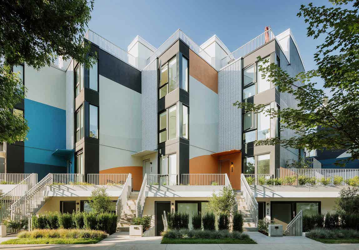 330 E 15TH AVENUE, Vancouver BC V5T 0K5, Vancouver, BC V5T 0K5 Condo For Sale | RE/MAX | R3002276