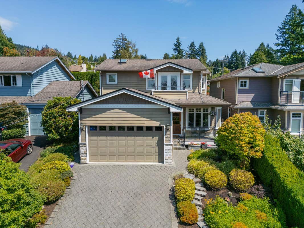 3512 CALDER AVENUE, North Vancouver BC V7N 3R9, North Vancouver, BC V7N 3R9 House For Sale | RE ...
