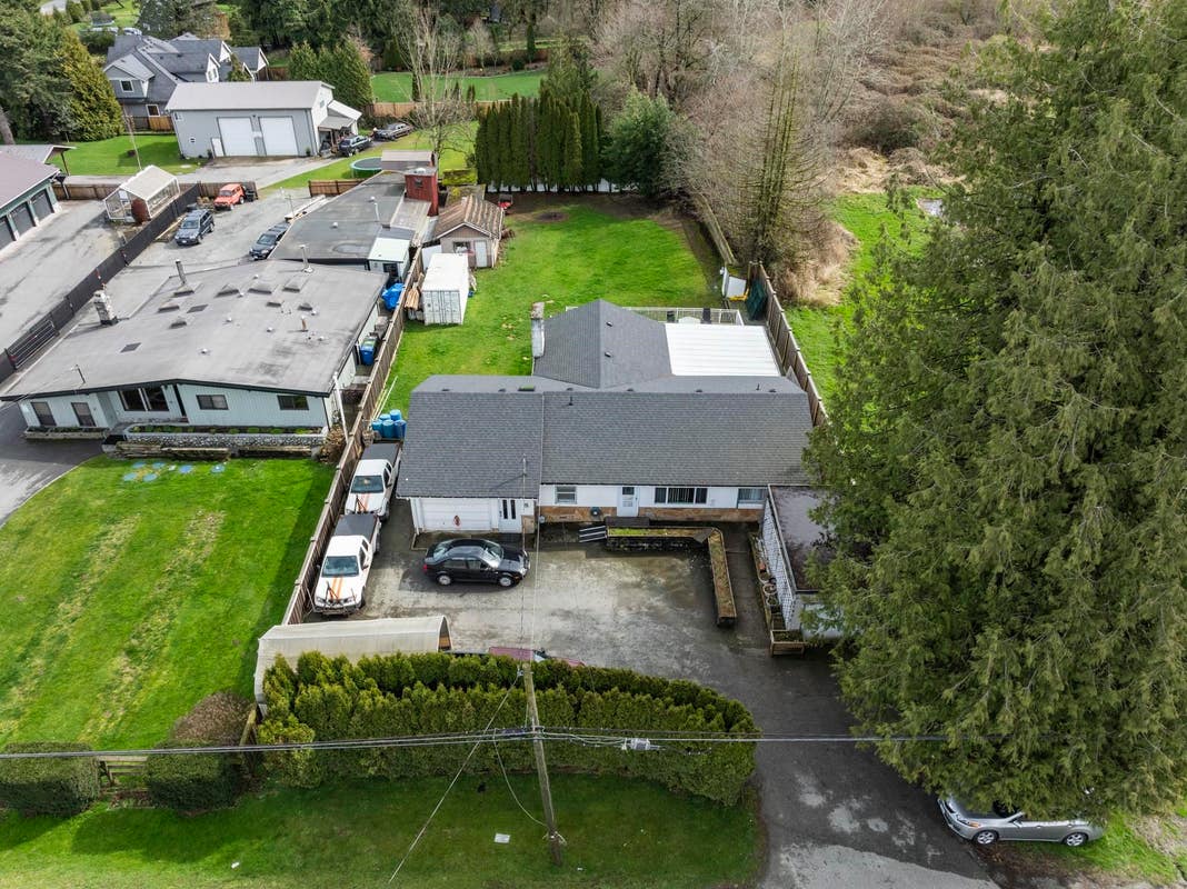 3132 BRADNER ROAD, Abbotsford BC V4X 1K2, Abbotsford, BC V4X 1K2 House ...