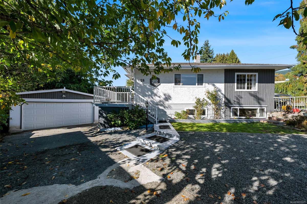 28 Cottonwood St, Lake Cowichan BC V0R 2G0, Lake Cowichan, BC V0R 2G0 ...