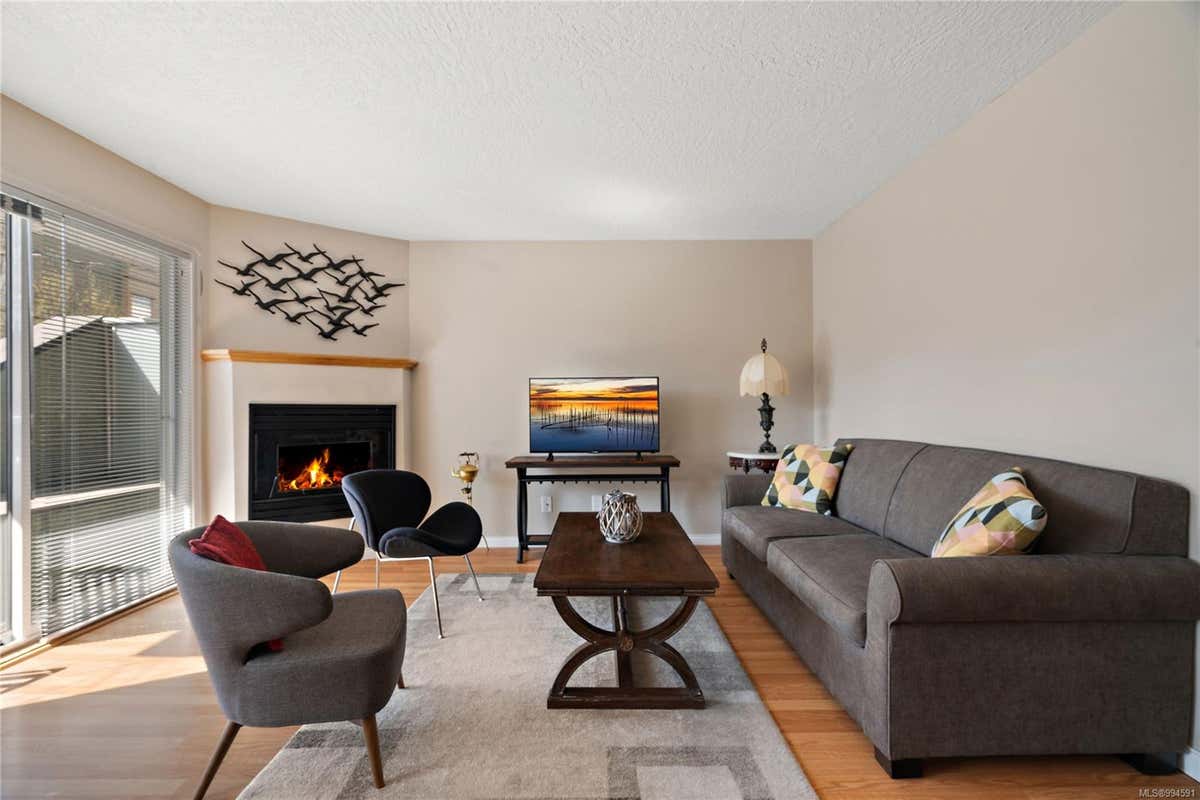 832 Fisgard St # 205, Victoria BC V8W 1S1, Victoria, BC V8W 1S1 À ...
