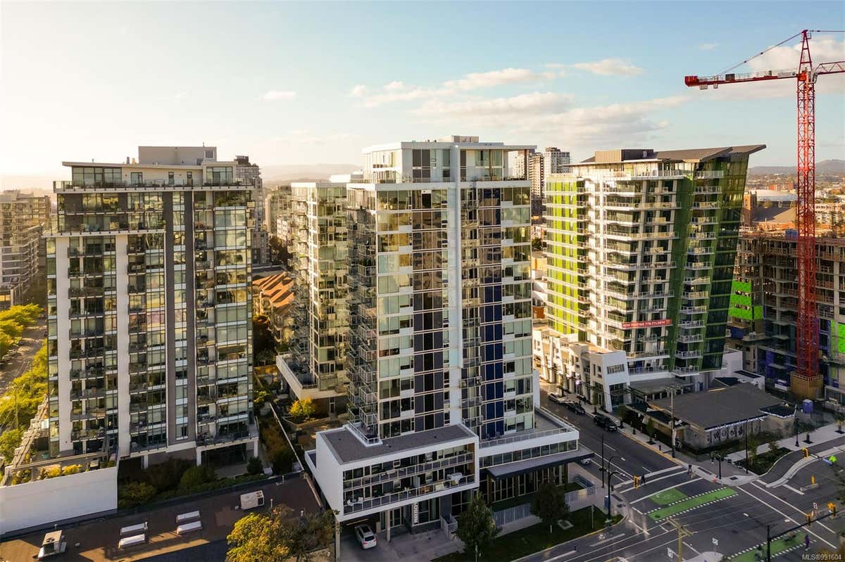 989 Johnson St # 1513, Victoria BC V8V 0E3, Victoria, BC V8V 0E3 Condo ...