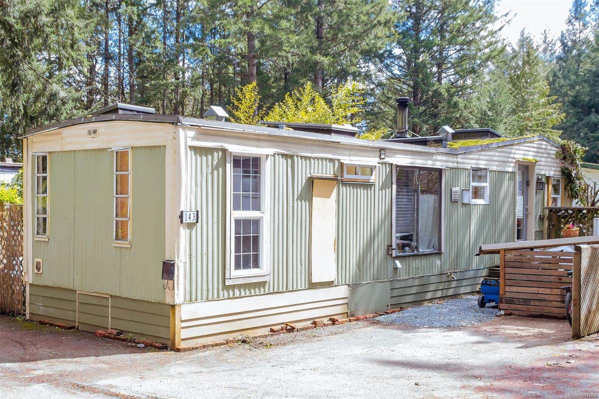 2500 Florence Lake Rd # 143, Langford BC V9B 4H2, Langford, BC V9B 4H2 ...