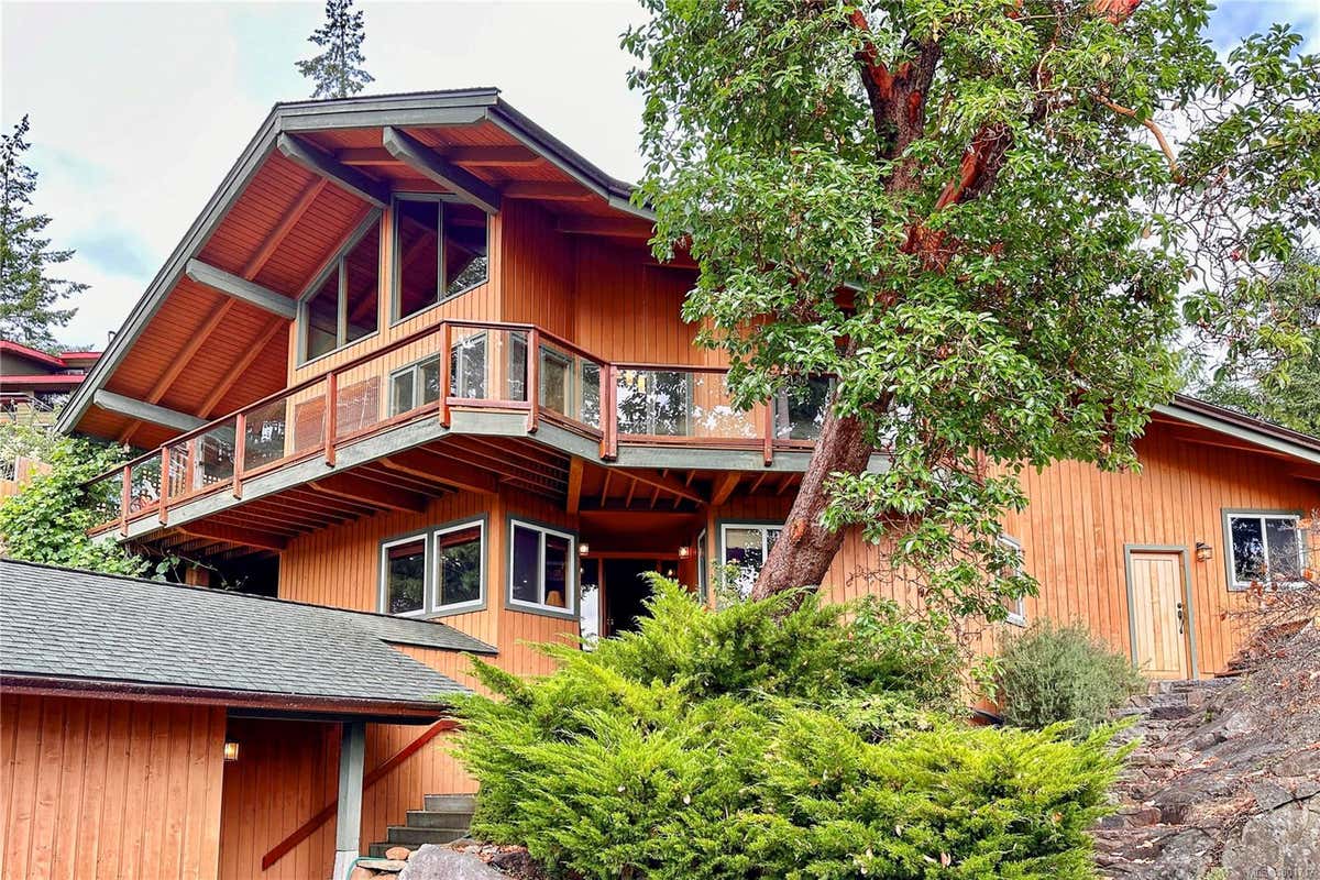 784 Cliffe Rd, Quadra Island BC V0P 1H0, Quadra Island, BC V0P 1H0 ...