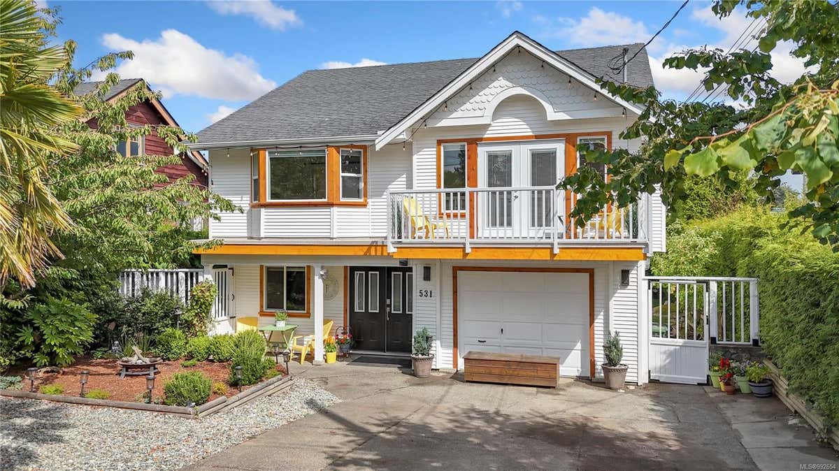 531 Dalton St, Victoria BC V9A 4B1, Victoria, BC V9A 4B1 À vendre | RE ...