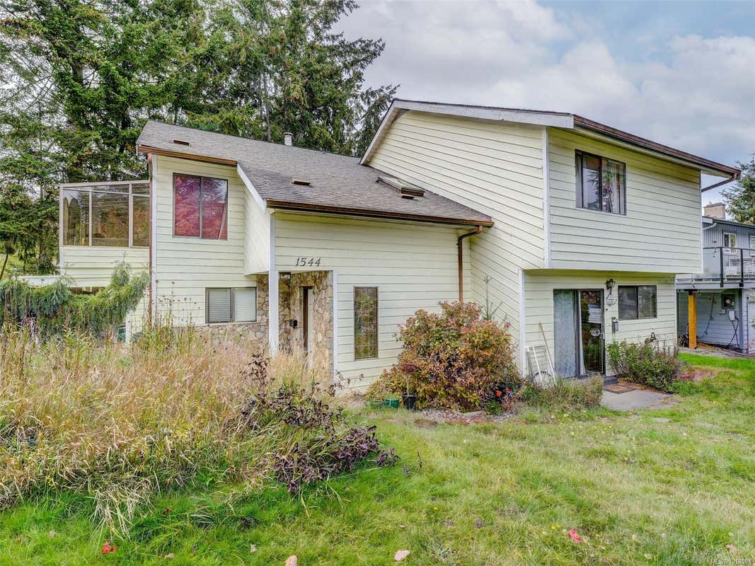 1544 Granada Cres, Saanich BC V8N 2B8, Saanich, BC V8N 2B8 À vendre ...