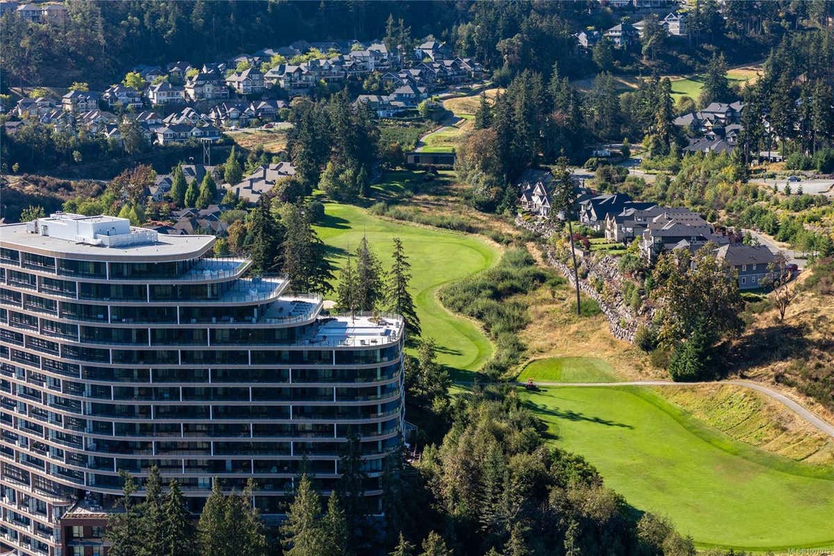 2000 Hannington Rd # 815, Langford BC V9B 7C1, Langford, BC V9B 7C1 ...