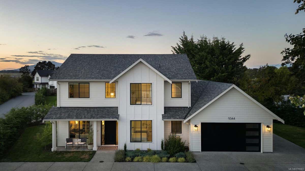 9344 East Saanich Rd, North Saanich BC V8L 1H9, North Saanich, BC V8L ...